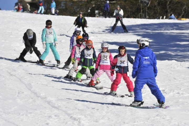 10 Reasons Why Mt Buller is Perfect for Beginners or Non-Skiers
